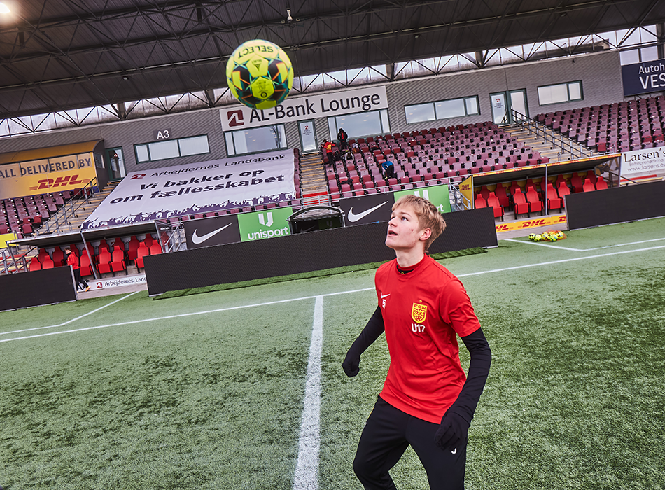 Tribune - Right to dream park Farum